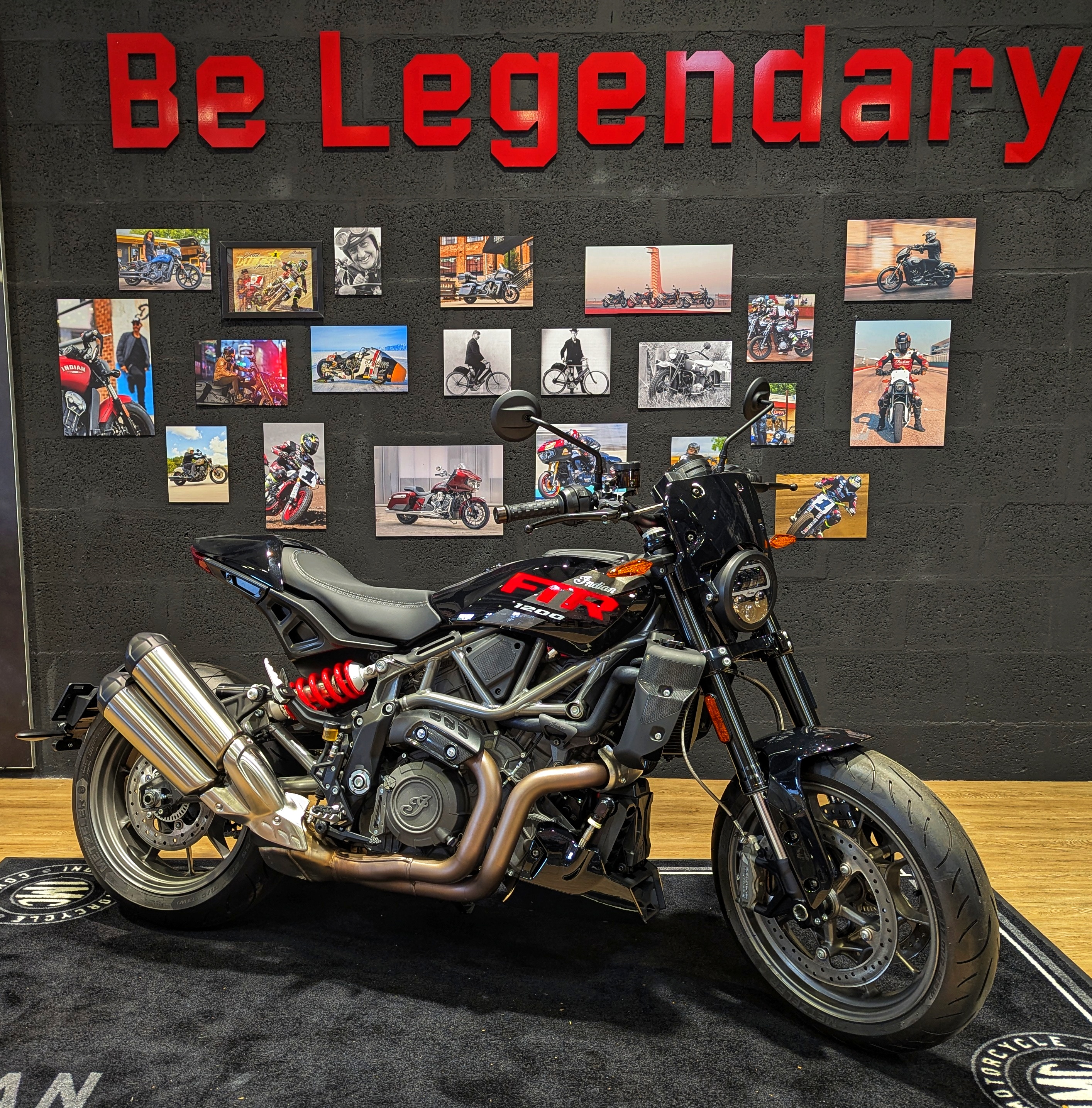 INDIAN FTR 1200 SPORT BLACK